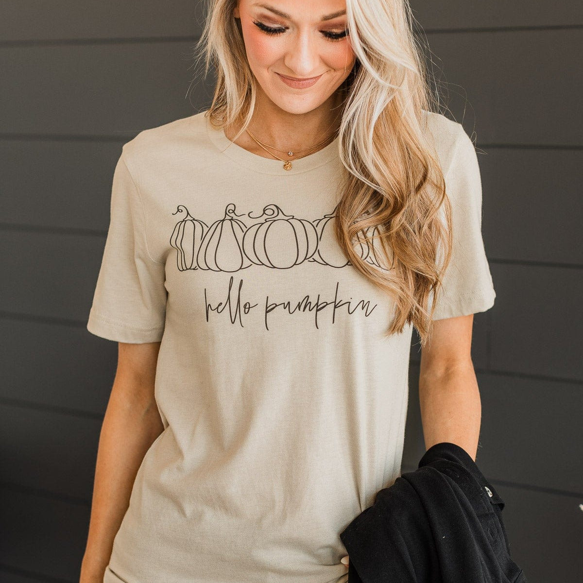 "Hello Pumpkin" Graphic Tee- Light Taupe – The Pulse Boutique