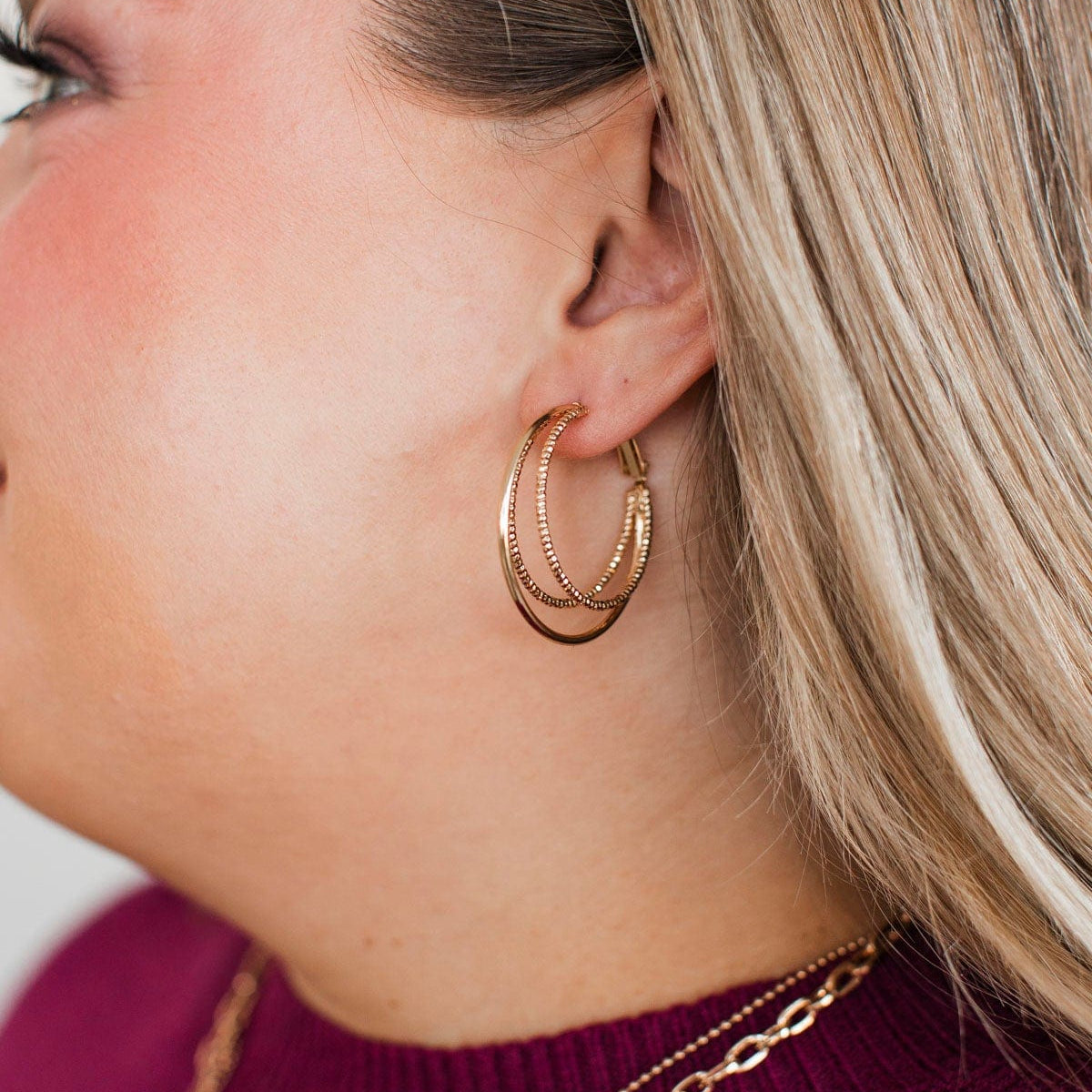 Living For Luxury Hoop Earrings- Gold – The Pulse Boutique