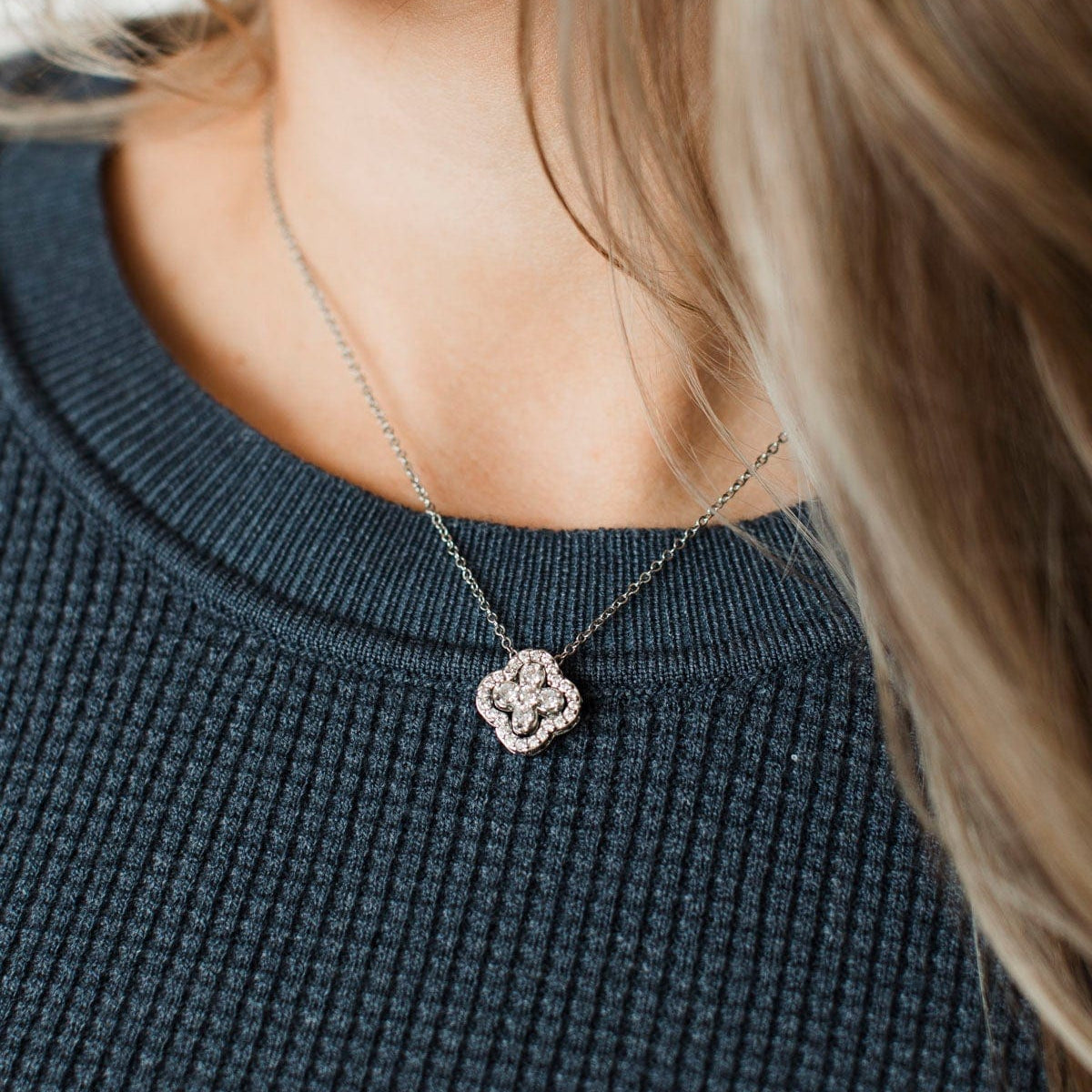 Irreplaceable Feelings Pendant Necklace- Silver – The Pulse Boutique