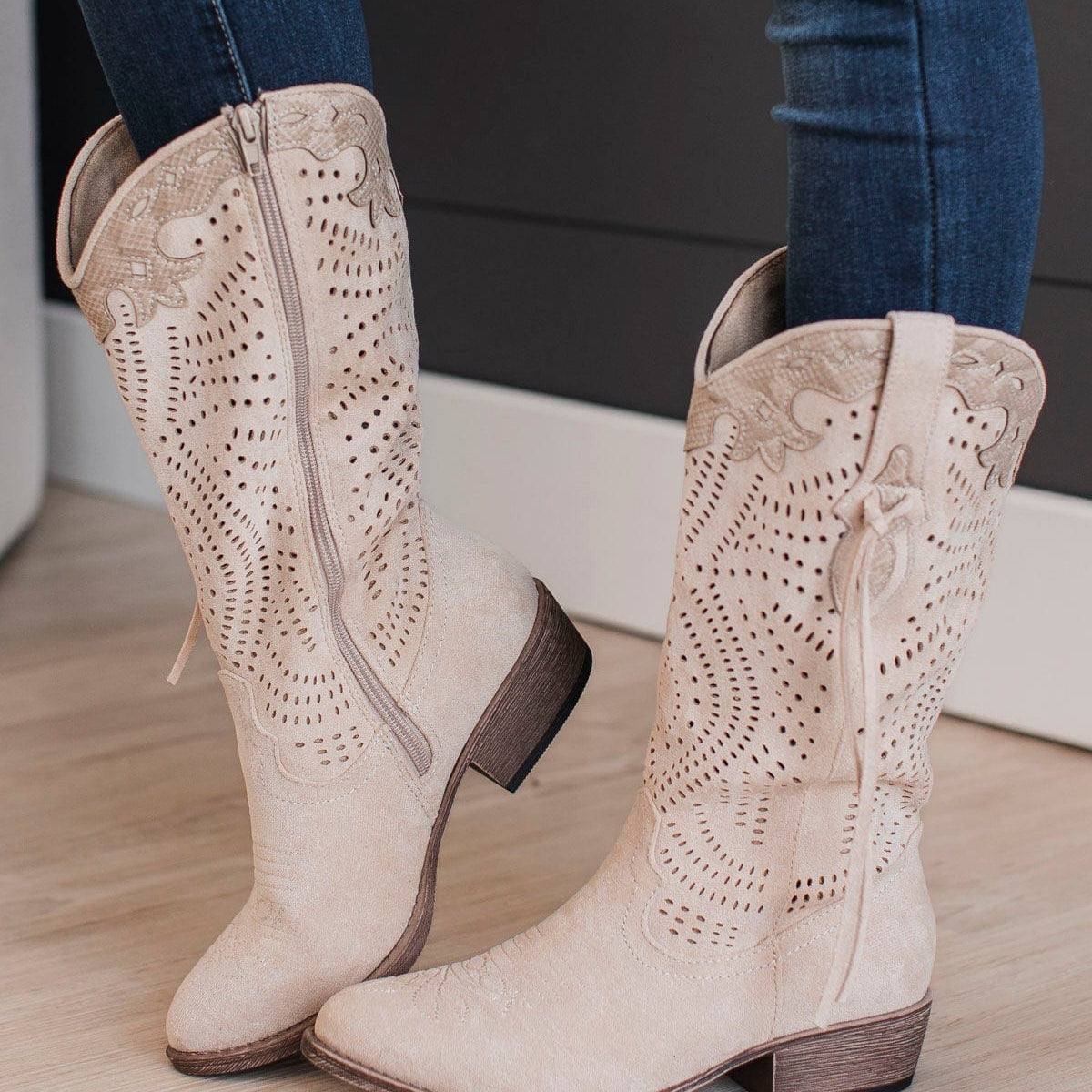 Very G Rusty Boots- Cream – The Pulse Boutique