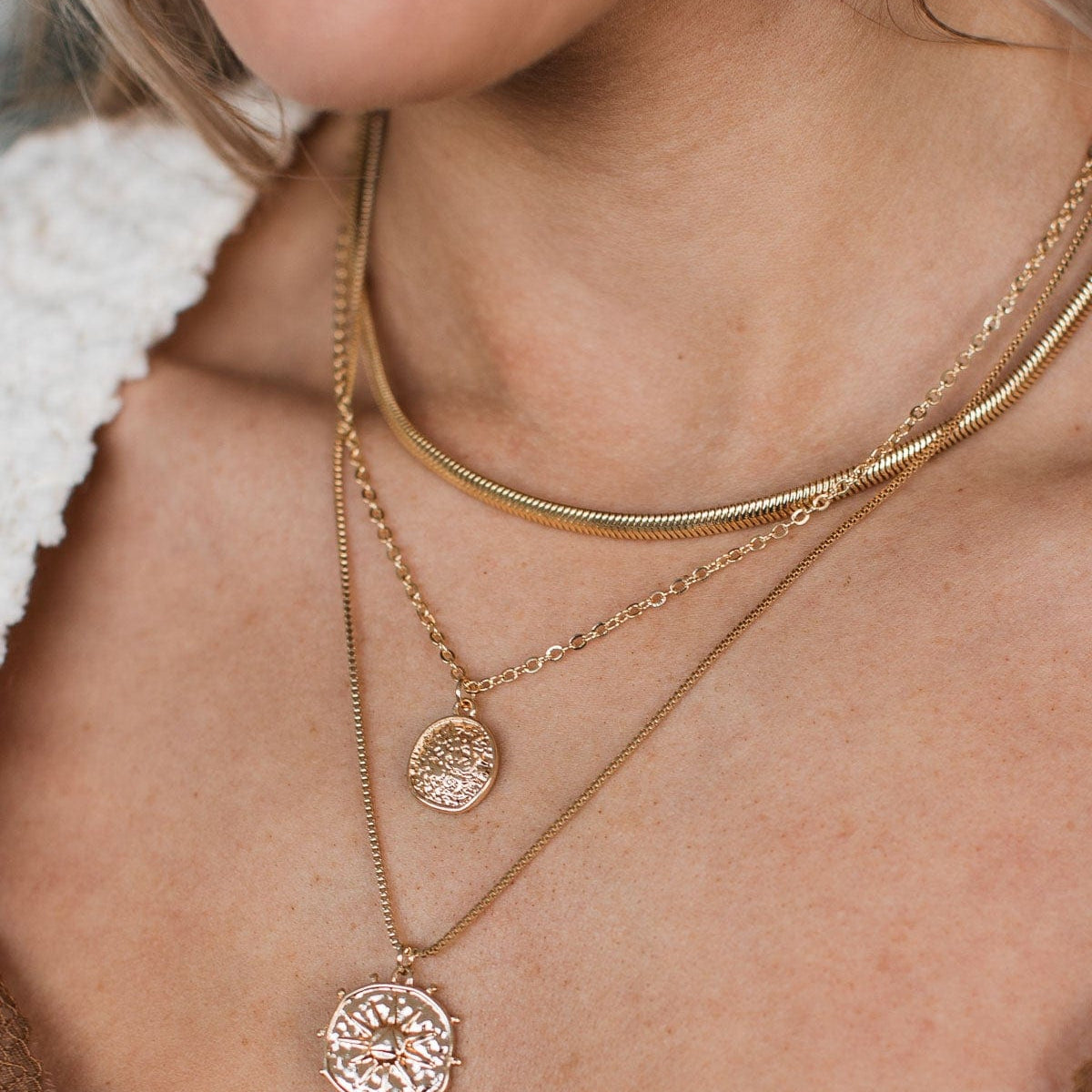 Remarkable Style 3-Piece Necklace Set- Gold – The Pulse Boutique