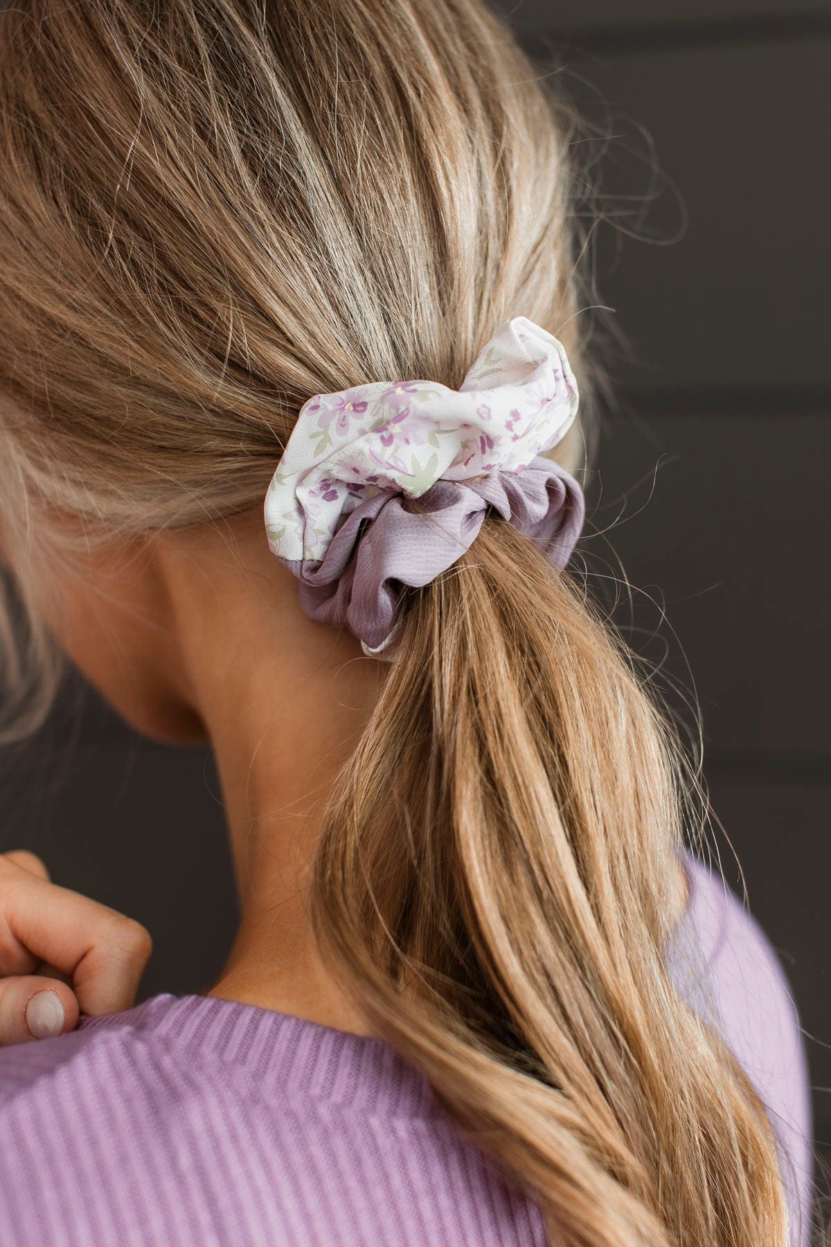 Feel The Petals Floral Scrunchie- Lavender – The Pulse Boutique