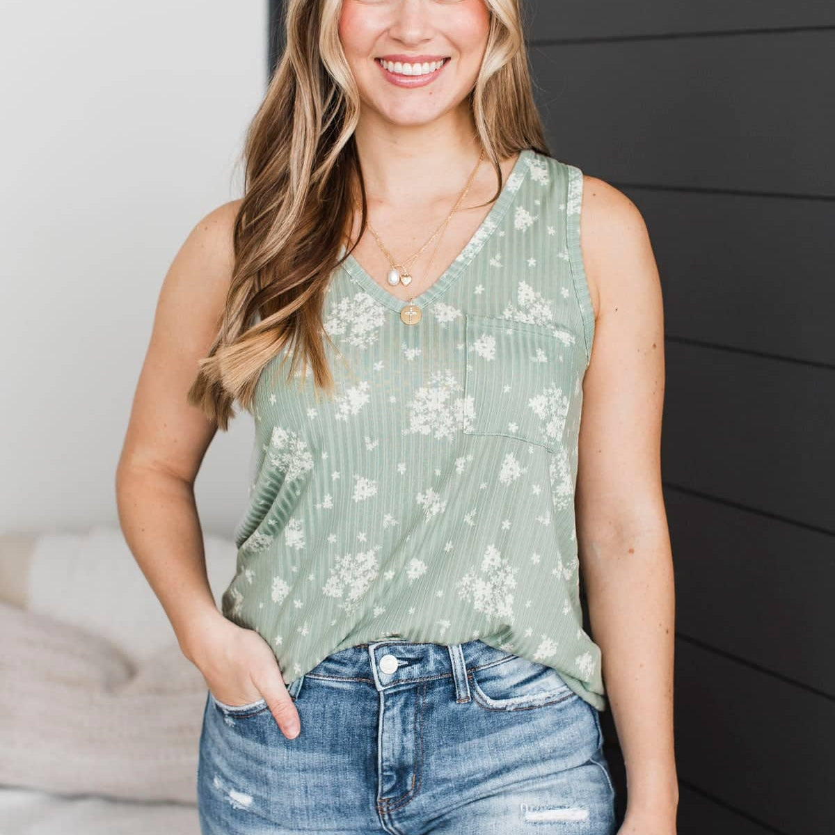 With A Flourish Floral Pocket Tank Top- Dusty Sage – The Pulse Boutique