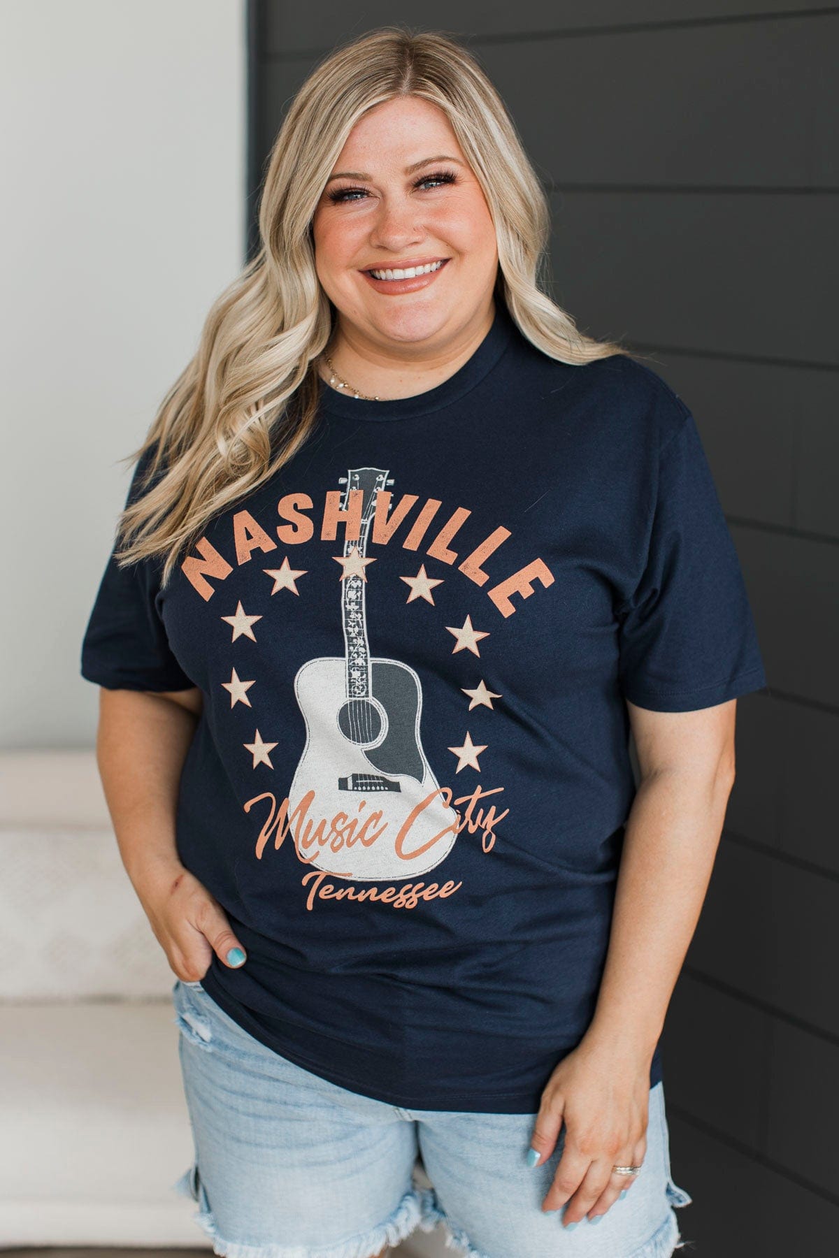 "Music City Nashville Tennessee" Graphic Tee- Navy – The Pulse Boutique
