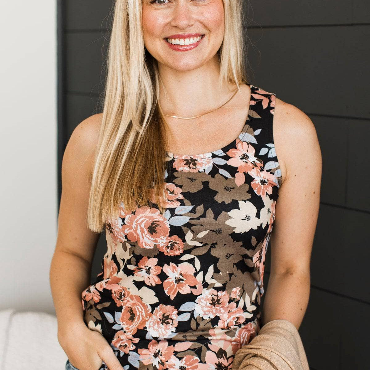 Coming Together Floral Tank Top- Black & Dusty Peach – The Pulse Boutique