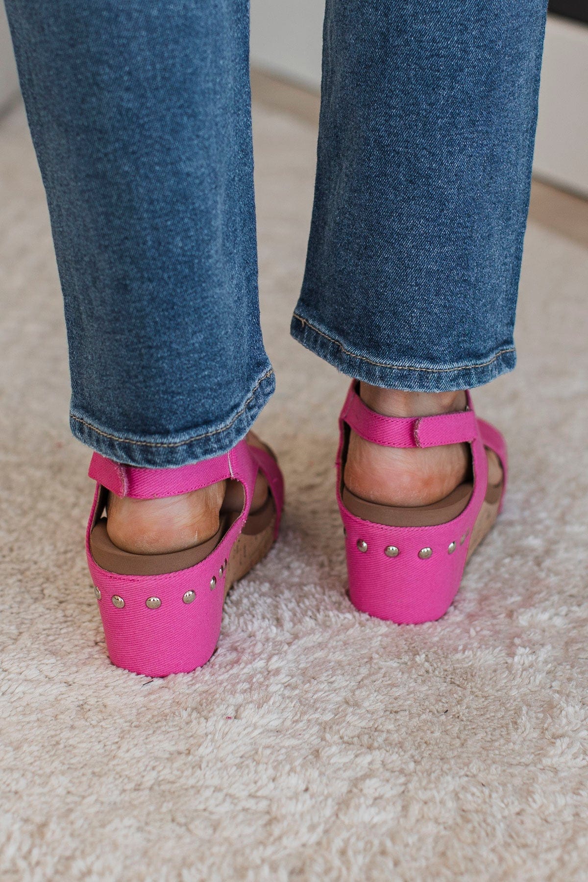 Corky's Carly Wedges- Pink – The Pulse Boutique