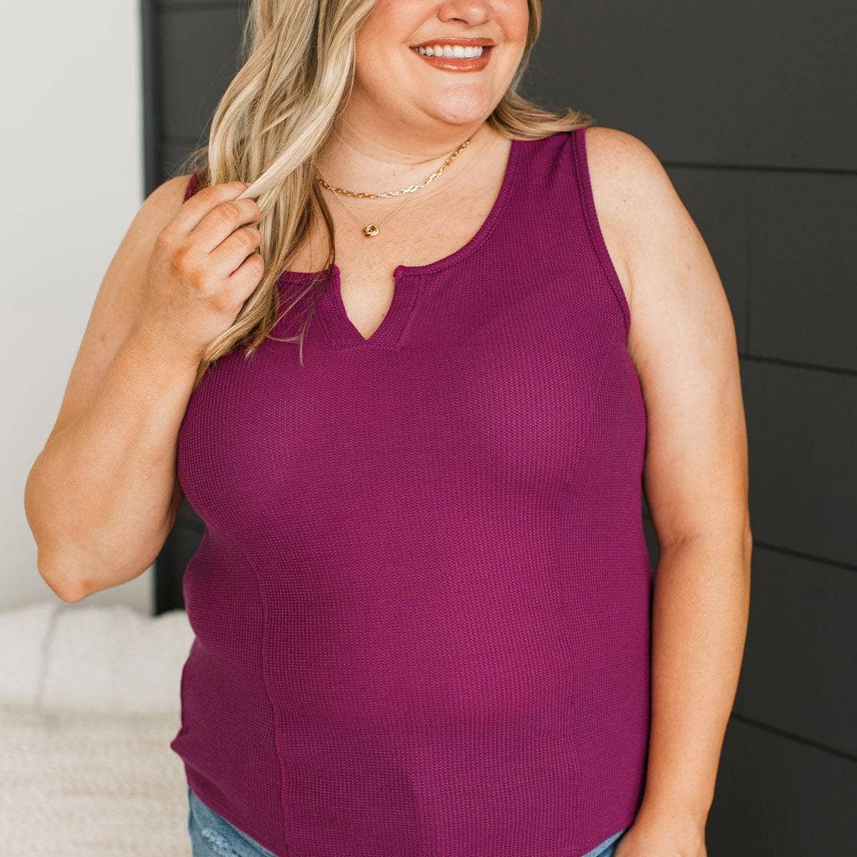 Day In The Life Notched Tank Top- Magenta – The Pulse Boutique