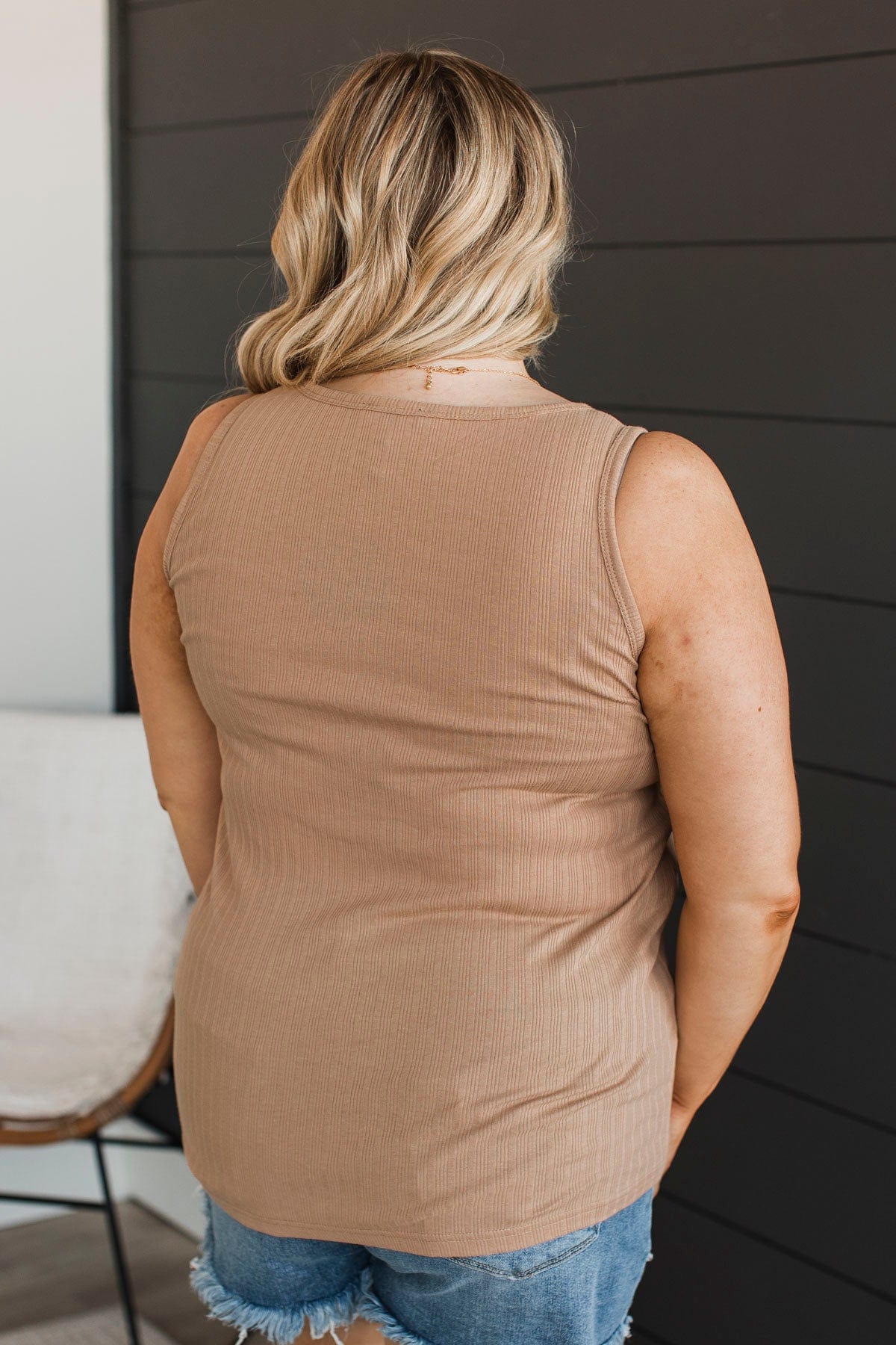 Never Looking Back Ribbed Tank Top- Nude – The Pulse Boutique