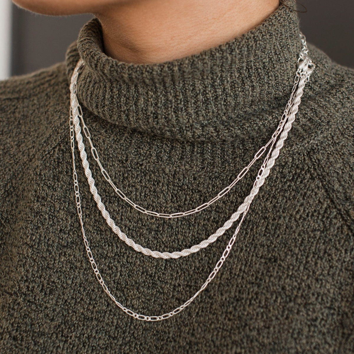 Luxurious Layered Chain Necklace- Matte Silver – The Pulse Boutique