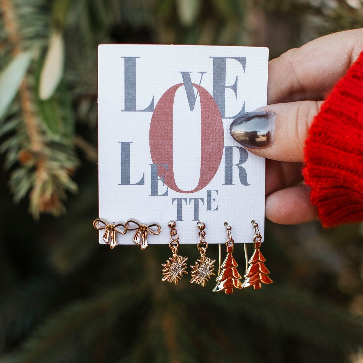 Christmas Greetings Earring Set- Gold – The Pulse Boutique