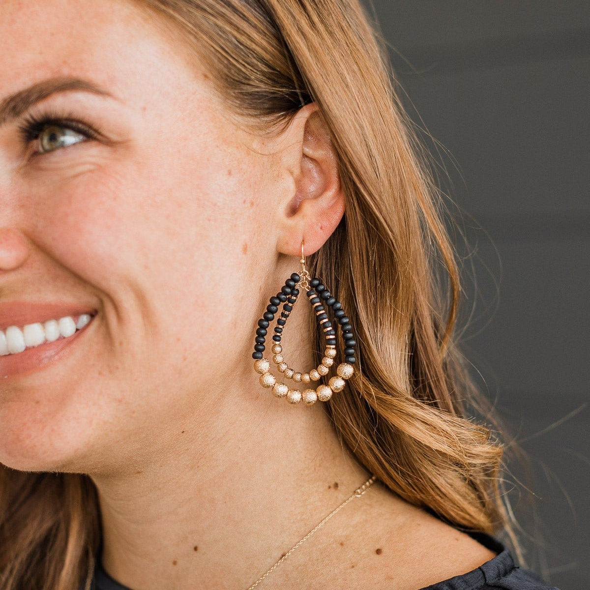 Whirling Emotions Teardrop Earrings- Black – The Pulse Boutique