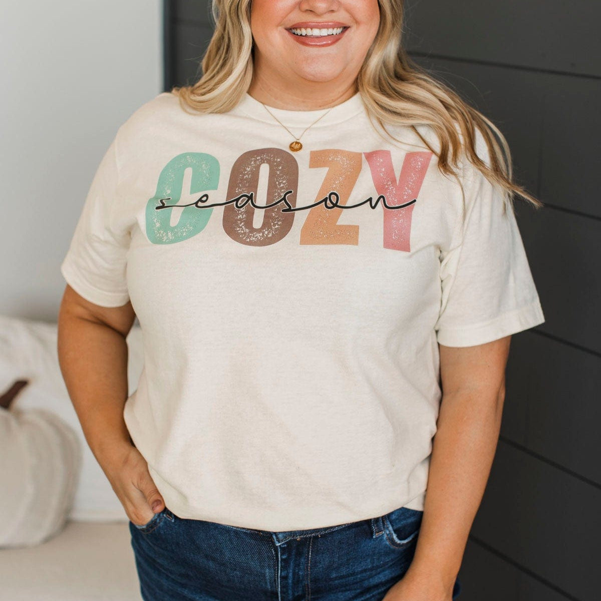 "Cozy Season" Short Sleeve Graphic Tee- Cream – The Pulse Boutique