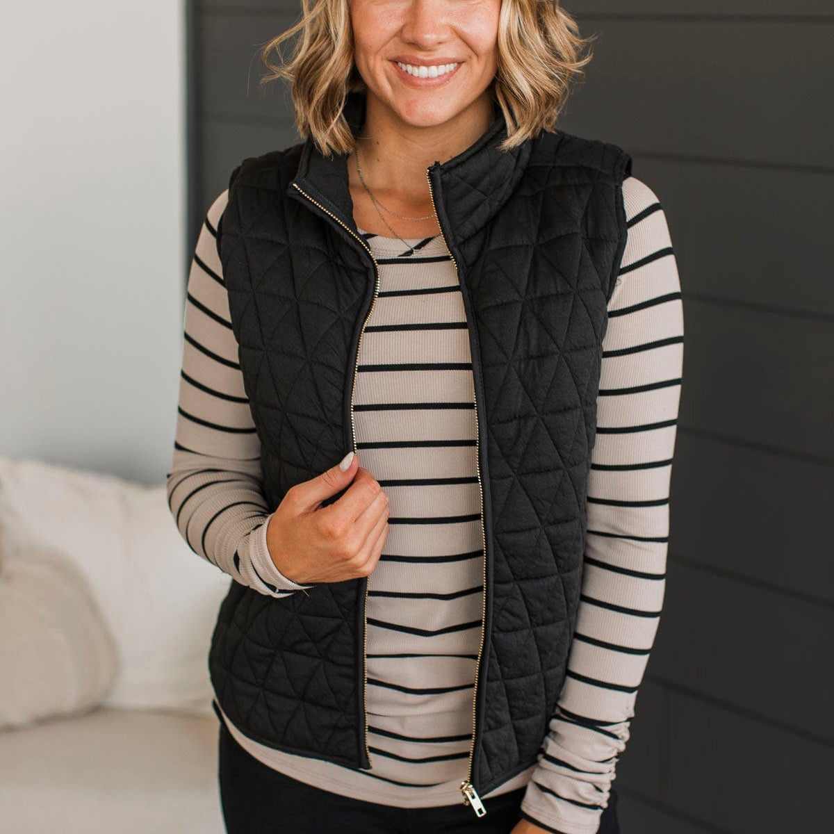 Beyond Comparison Puffer Vest- Black – The Pulse Boutique