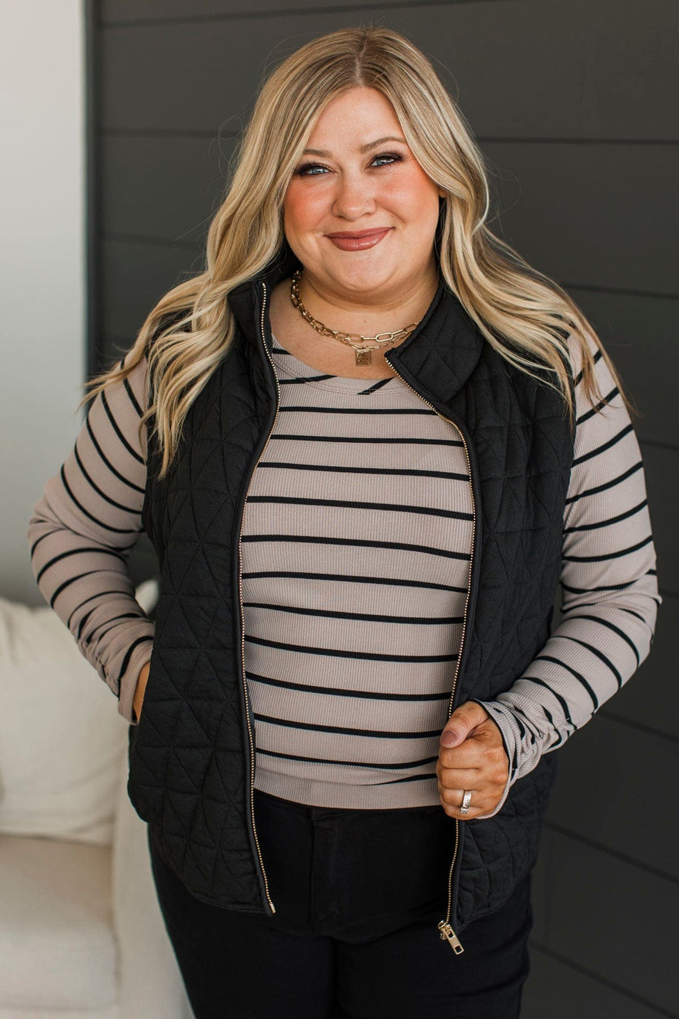 Beyond Comparison Puffer Vest- Black – The Pulse Boutique