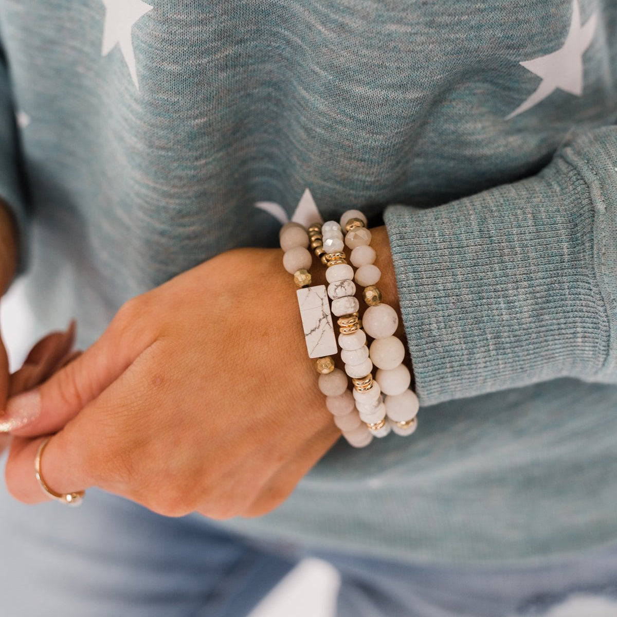 Marble Beaded Bracelet Set- Ivory & Gold – The Pulse Boutique