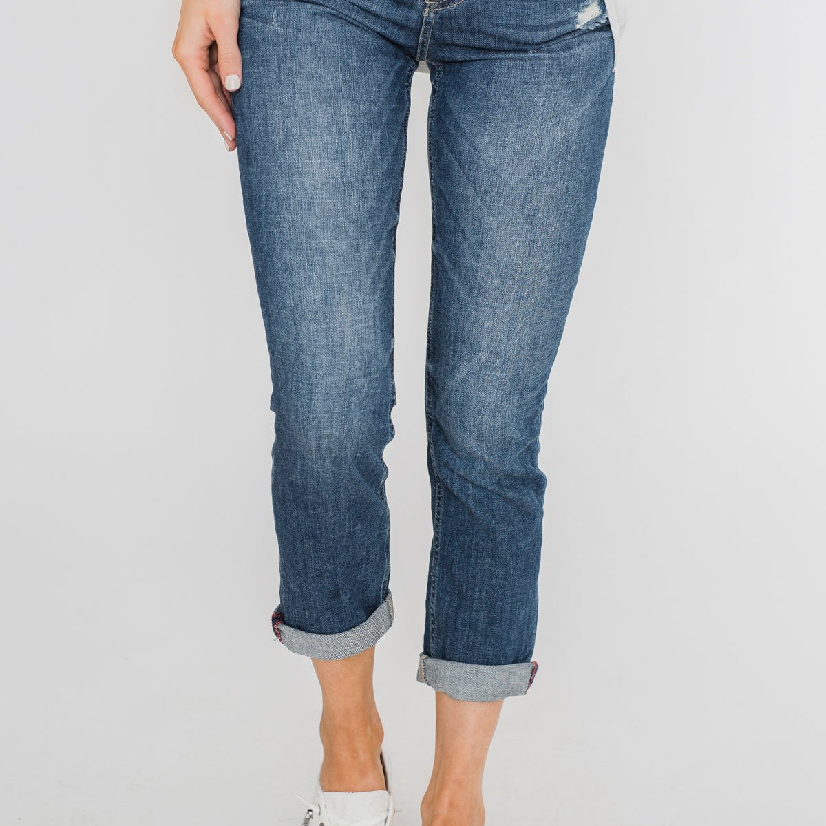 Sneak Peek Jeans- Brianna Wash – The Pulse Boutique