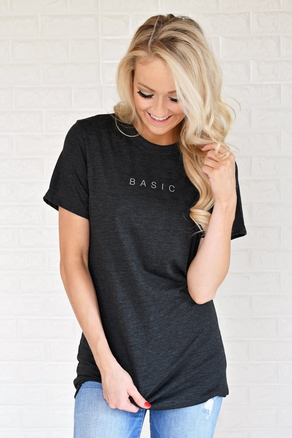 "Basic" Tee – The Pulse Boutique