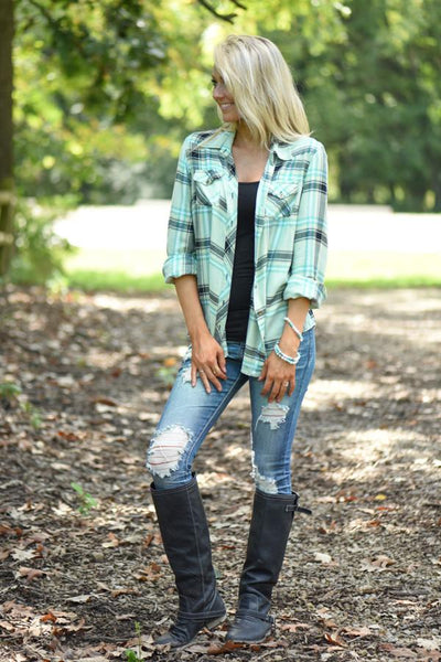 Traditional Black & Mint Flannel Top – The Pulse Boutique
