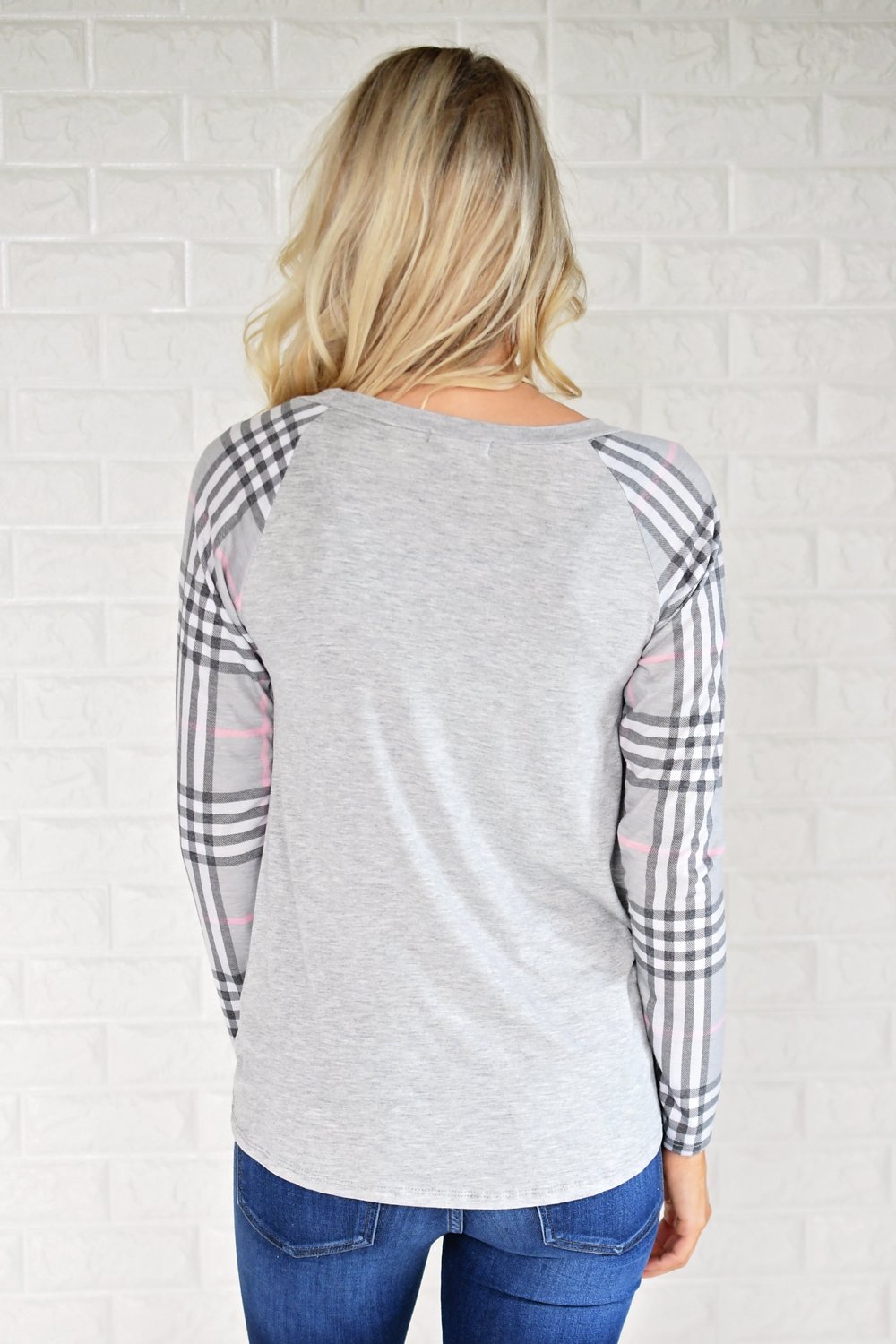 Plaid Sleeve Raglan Top – The Pulse Boutique