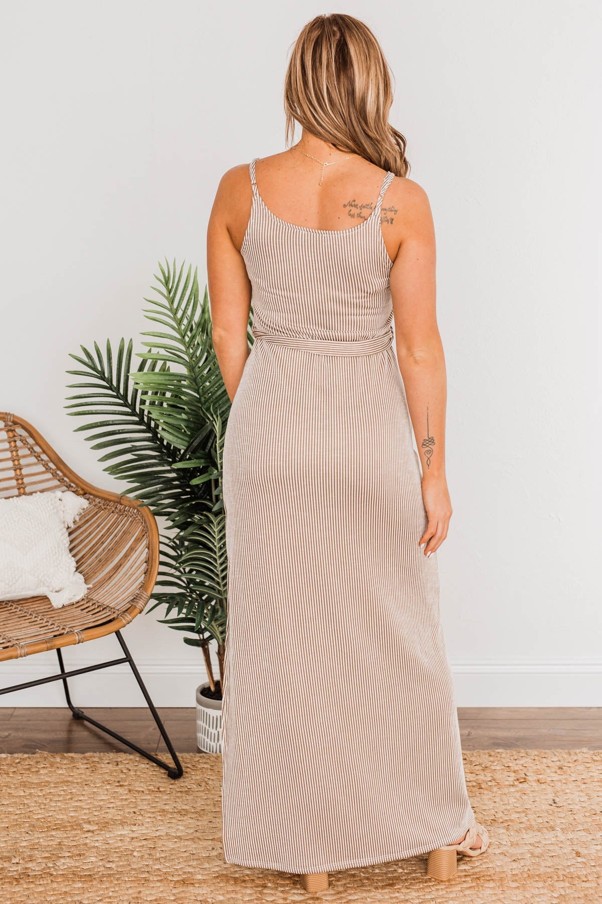 Ocean Tides Stripe Maxi Dress- Taupe & Ivory – The Pulse Boutique