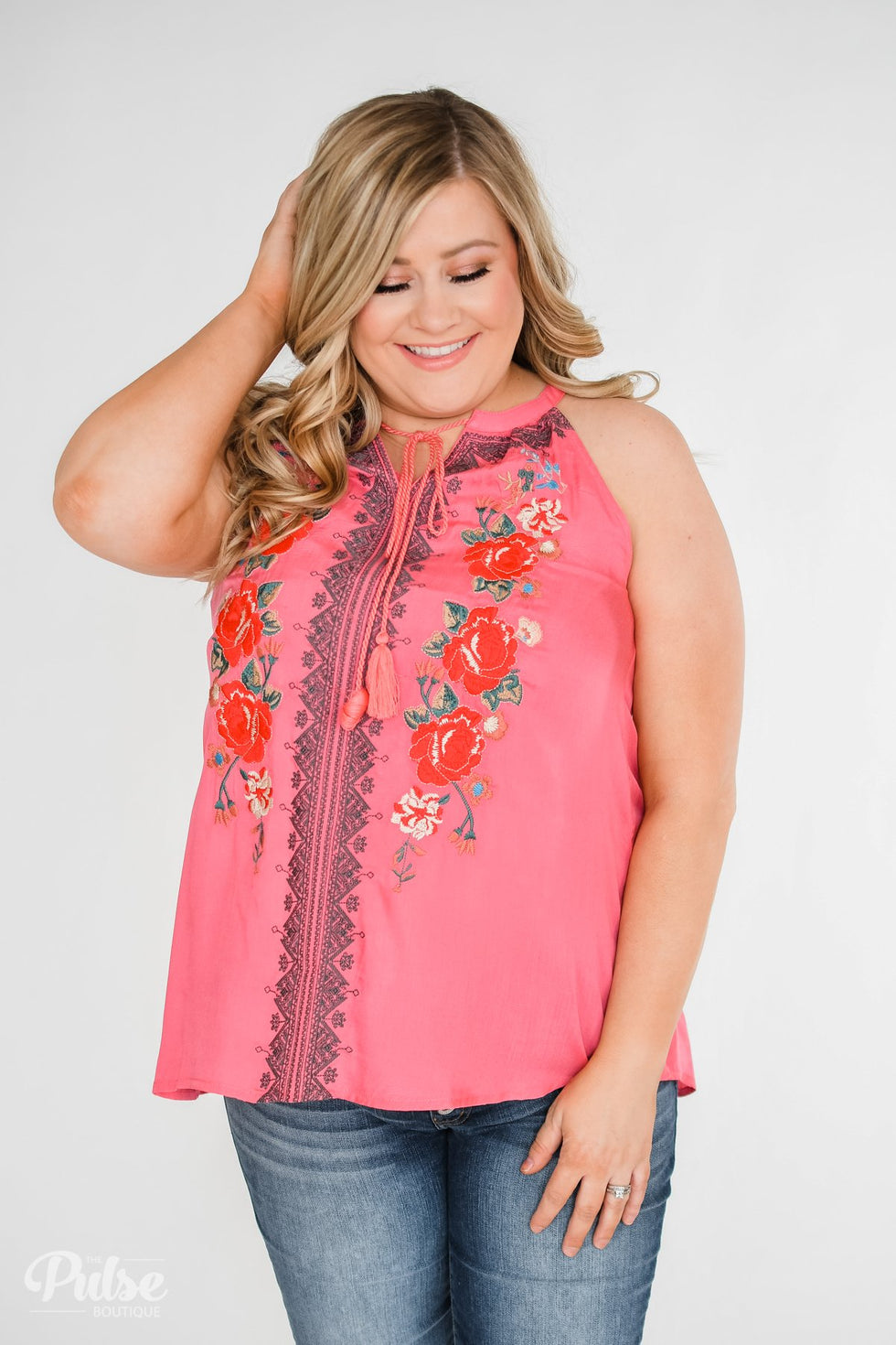 Embroidered Floral Halter Tank Top- Pink – The Pulse Boutique