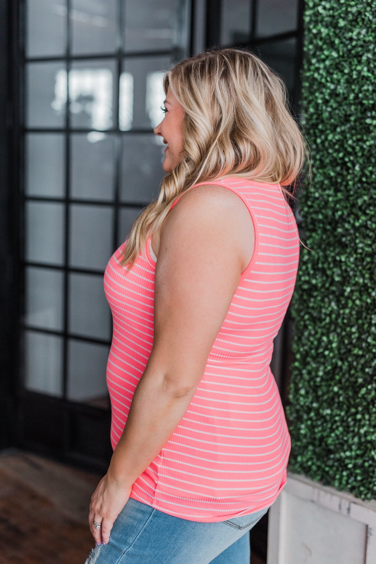 Neon Pink Zipper Tank Top – The Pulse Boutique