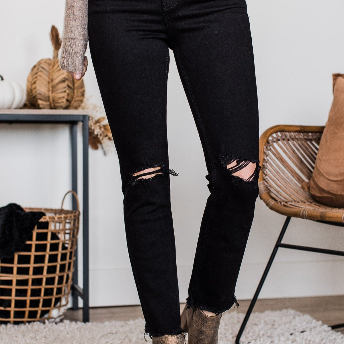 Vervet High-Rise Slim Straight Jeans- Sutton Wash – The Pulse Boutique