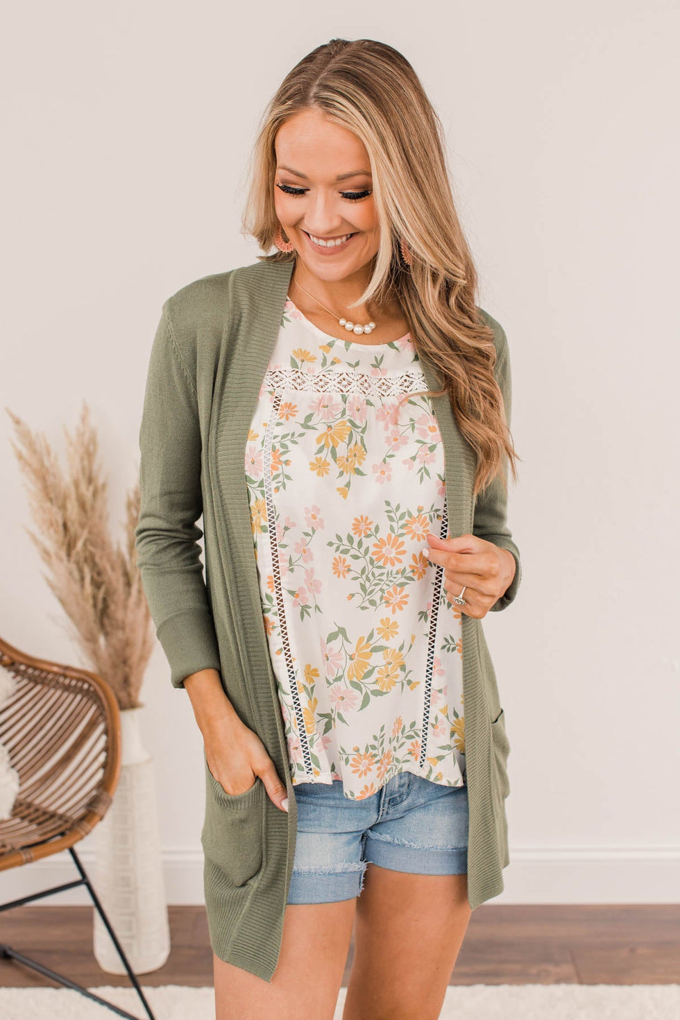 Essential Cardigan- Light Olive – The Pulse Boutique