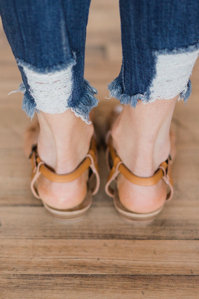 Blowfish Berg Desert Sand Sandals – The Pulse Boutique