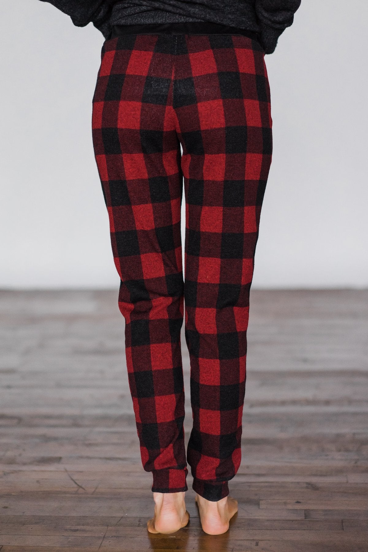 Buffalo Plaid Joggers – The Pulse Boutique
