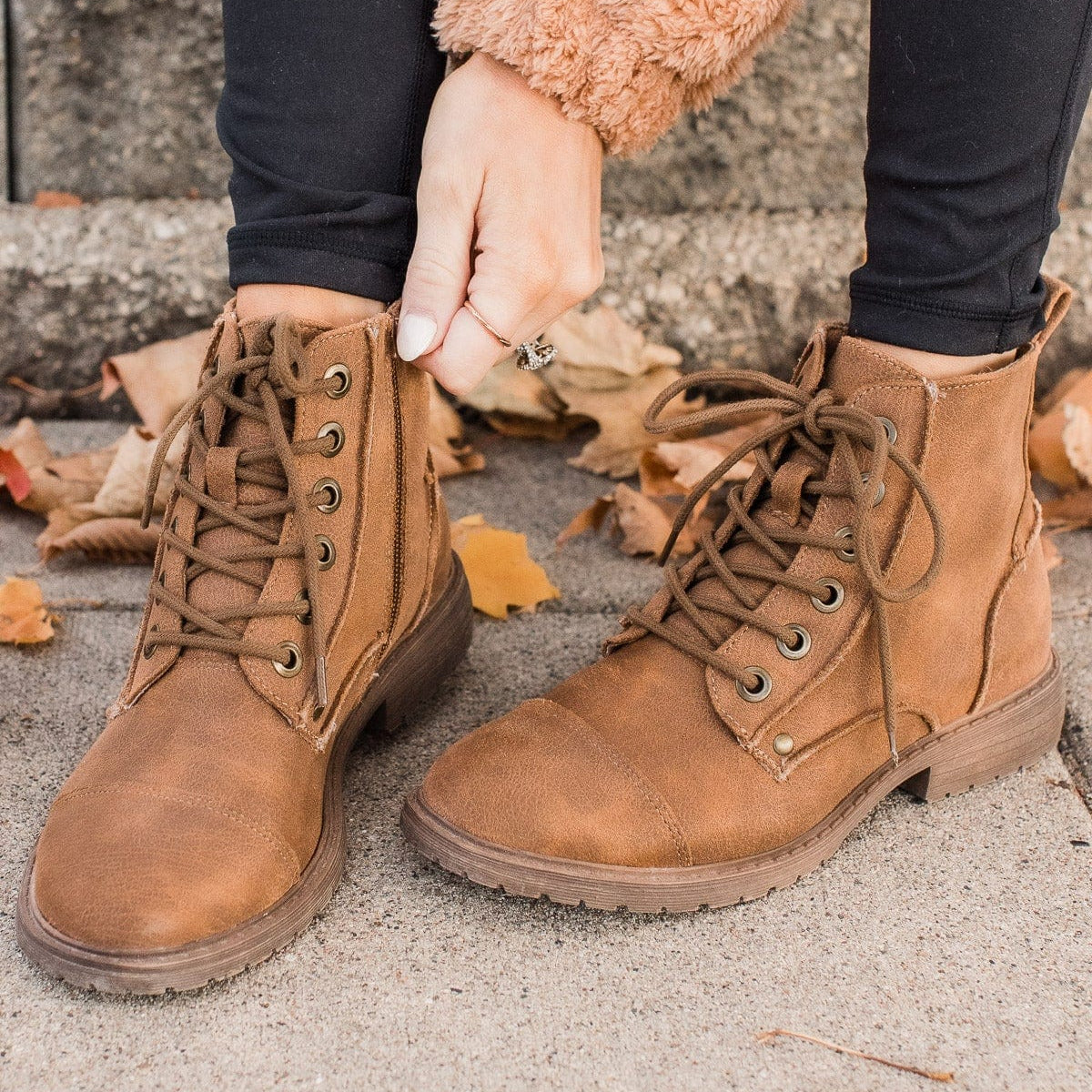 Very G Birdie Booties- Tan – The Pulse Boutique