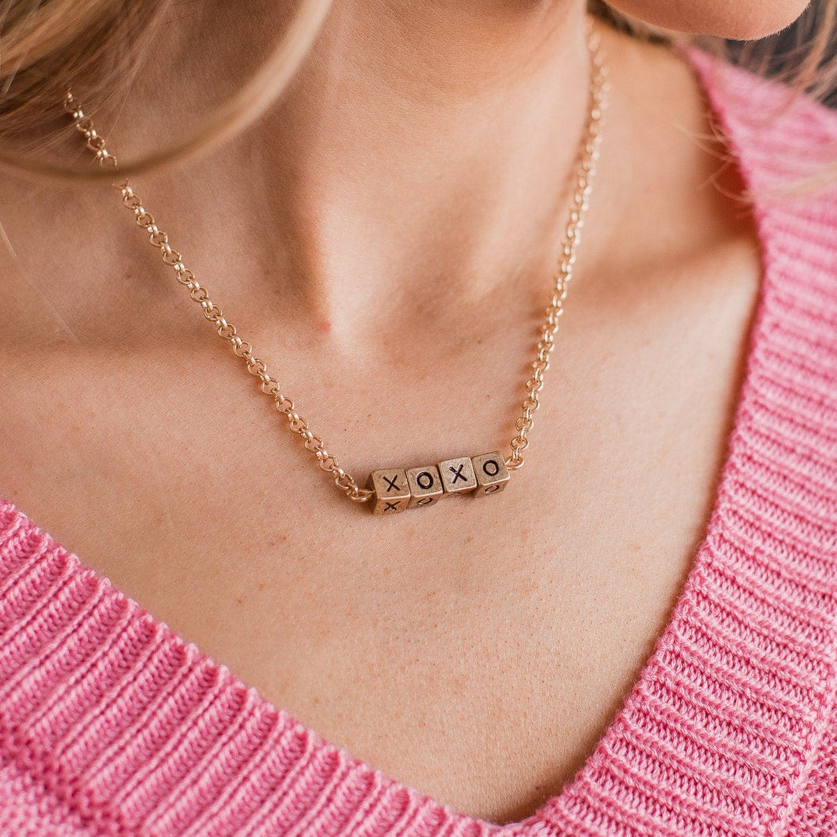 XOXO Block Letter Necklace- Gold – The Pulse Boutique