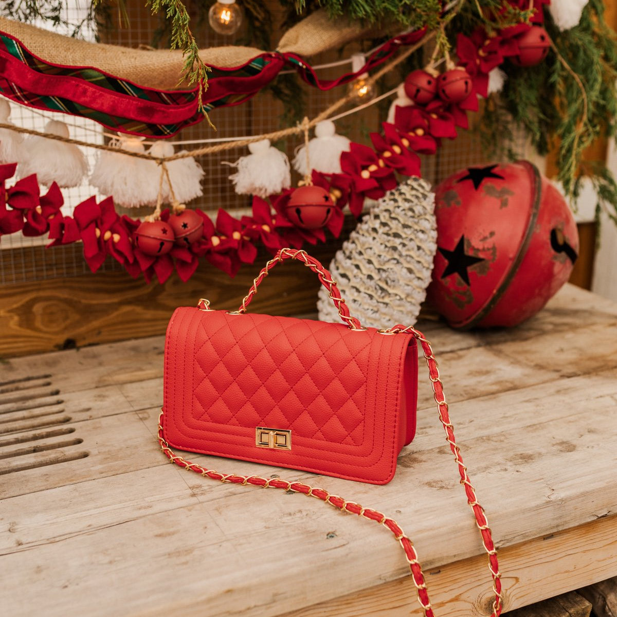 Stay Stylish Quilted Purse- Holiday Red – The Pulse Boutique