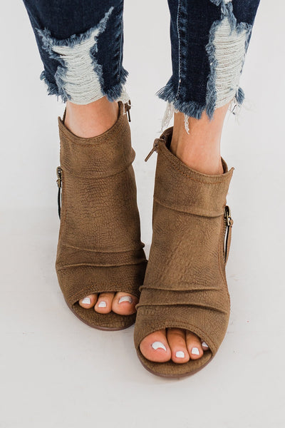 Very G Wonderlust Peep Toe Booties- Tan – The Pulse Boutique