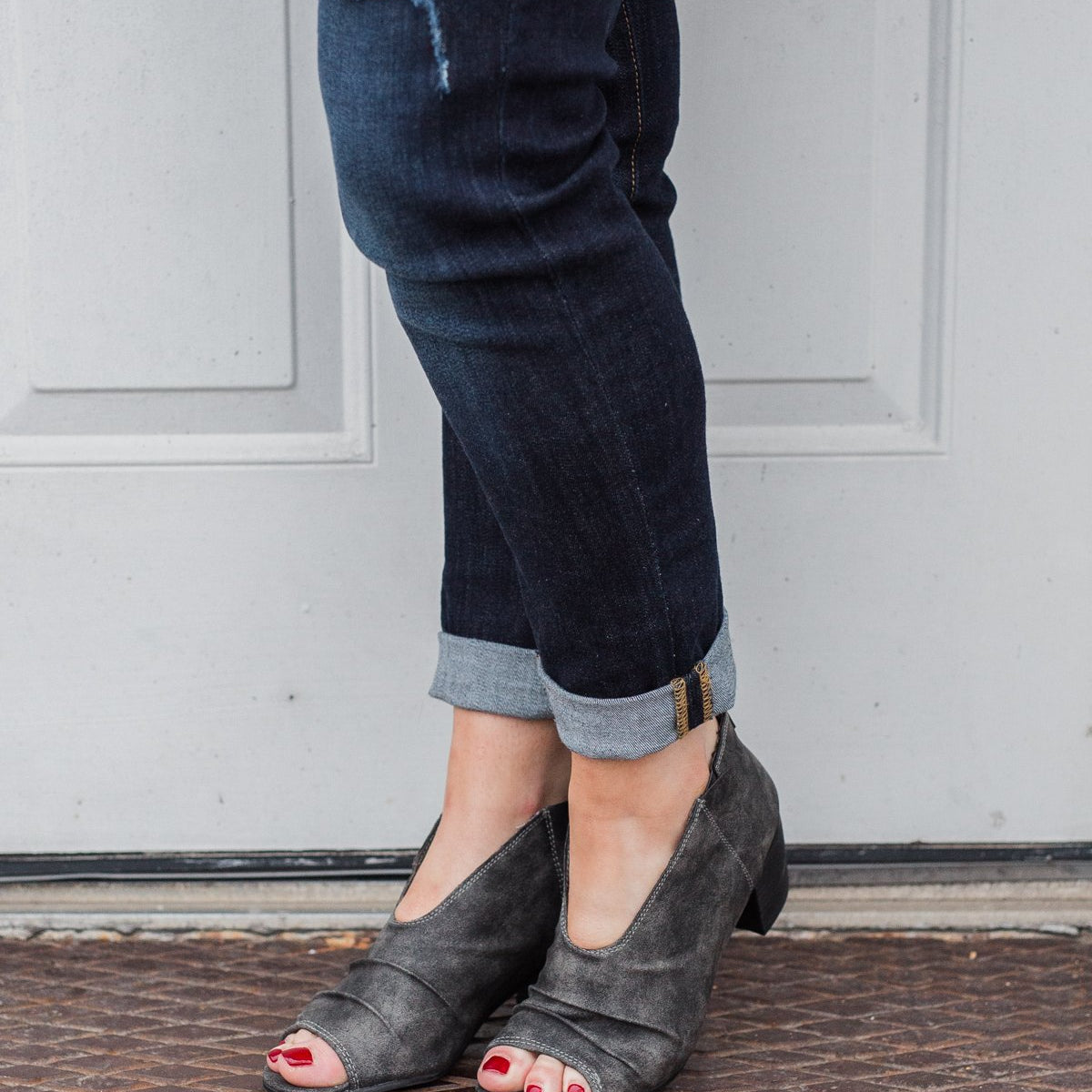Very G Janice Booties- Grey – The Pulse Boutique